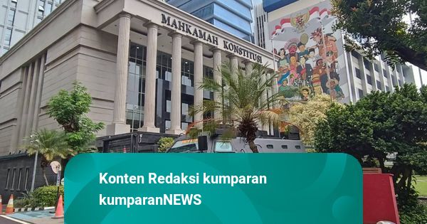 MK Gelar Sidang Perdana Sengketa Pilpres Besok, 400 Polisi Disiagakan | kumparan.com